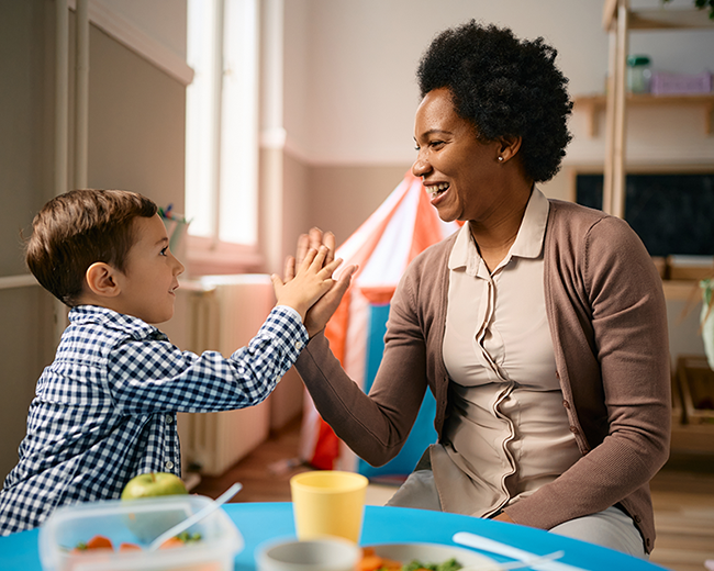 4 Strategies to Build Teacher and Student Relationships